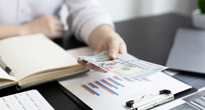 What is salary accounting? How to calculate salary effectively